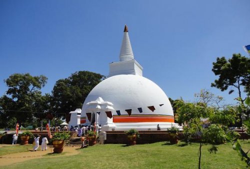 Hotel Mahanuge || Things To Do